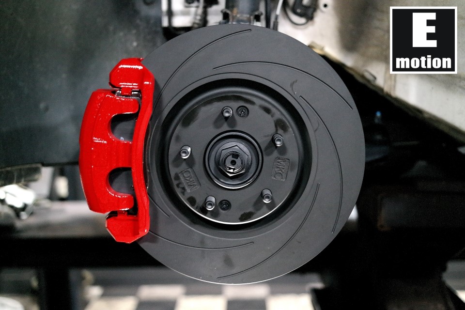 [시공사례] [ 아반테AD ] 블랙에디션 XG2P 브레이크 장착완료- CARVATAR O2O